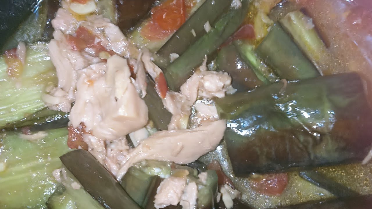 simpleng ulam..pero mapapa unli rice ka sa sarap...talong with tuna ...