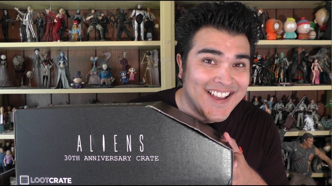 ALIENS 30th Anniversary LOOT CRATE Unboxing & Review - YouTube