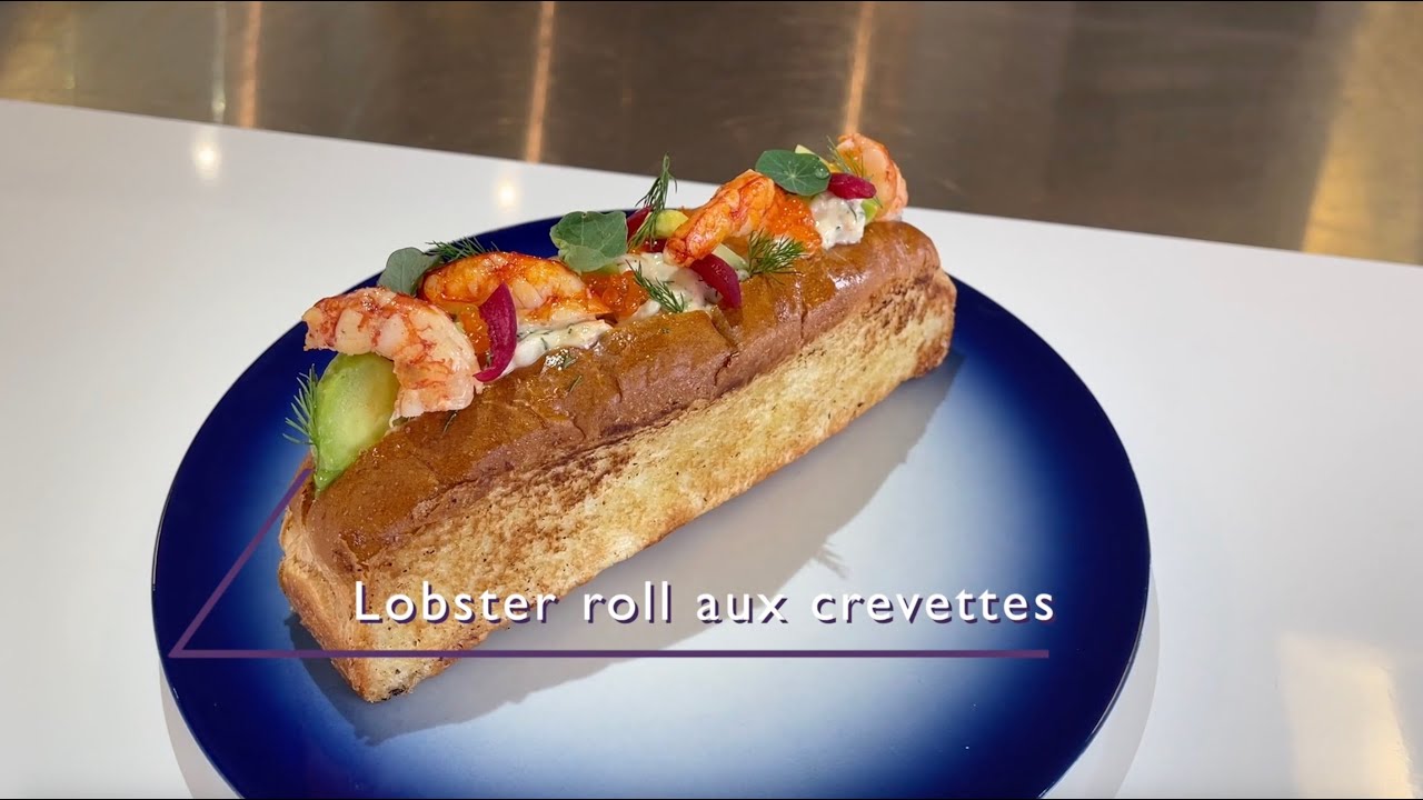 Le Lobster Roll Crevettes - Création exclusive de Naïs Pirollet - Coup ...