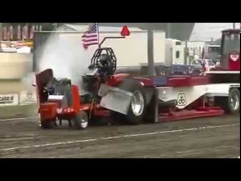 Allis Challenger Pulling Tractor engine explosion - YouTube