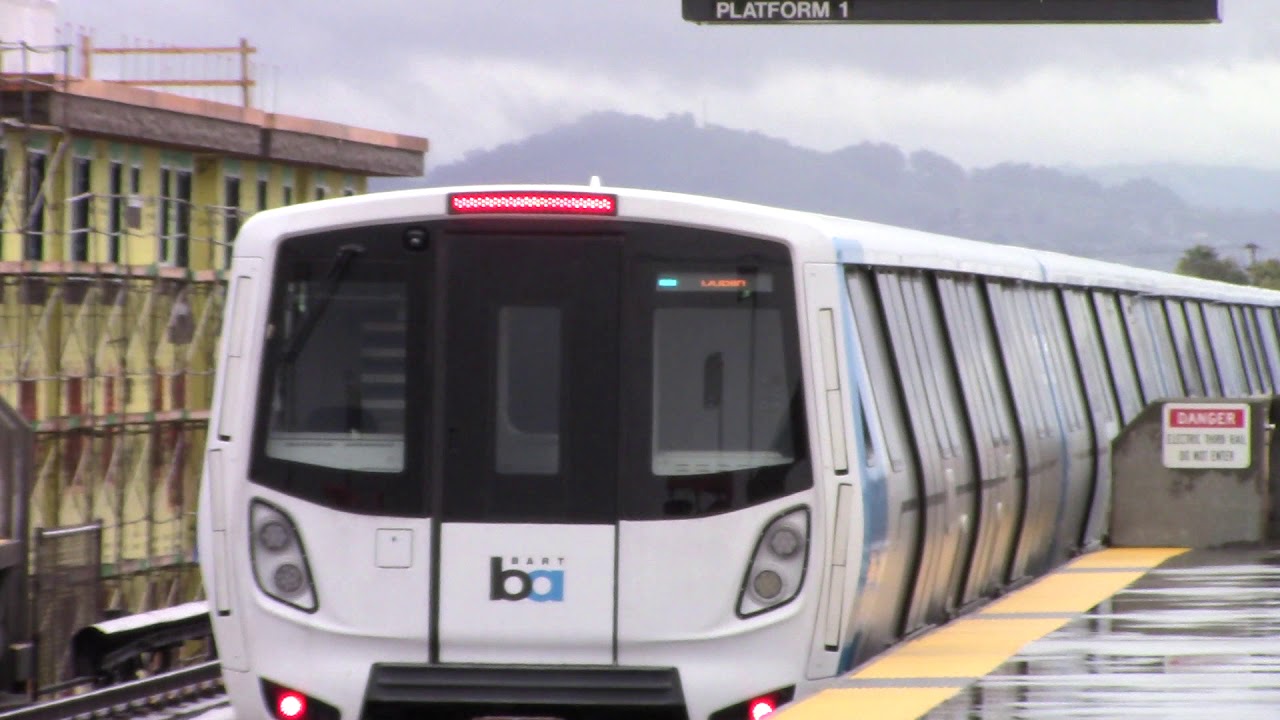 Bart Train - E Car Bombardier #4020 Dublin Bound Blue Line Departing ...