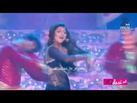 Drashti Dhami'nin dansi