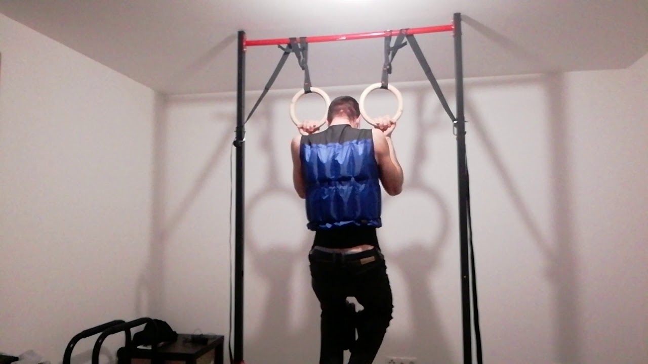 47.5kg / 107lbs Weighted Ring Pullup - YouTube