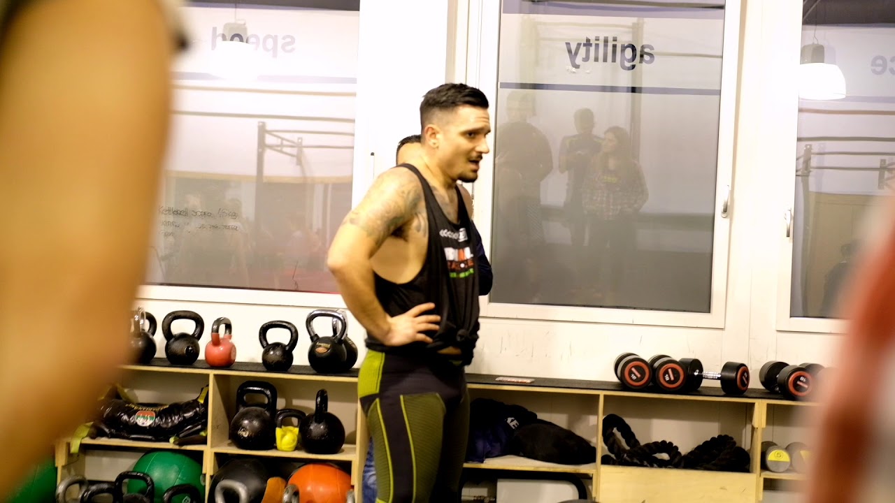 18.2 CrossFit Open - Noa & Nik - YouTube