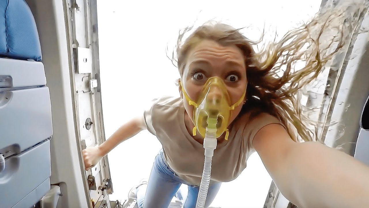 my plane door opened, goodbye.. - YouTube