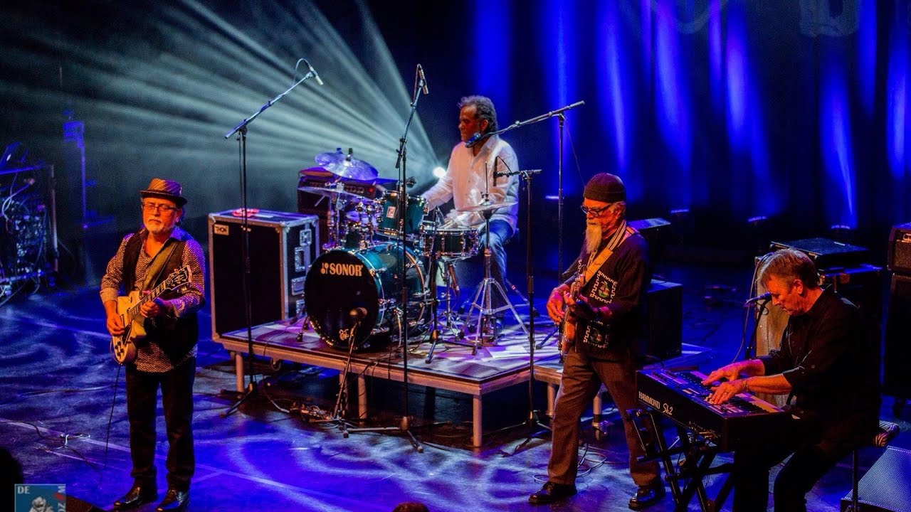 Delgado Brothers, If I don't get home - YouTube