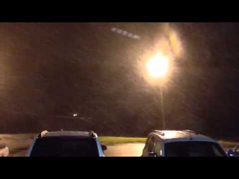 Snow in Joplin, Missouri 4/24/13 - YouTube