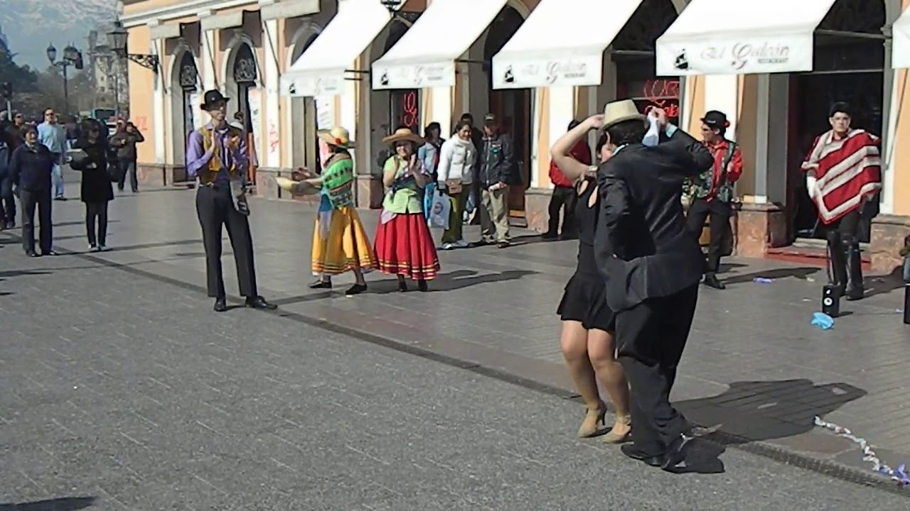 Cueca Chilena: Traditional Chilean Folk Dance - YouTube