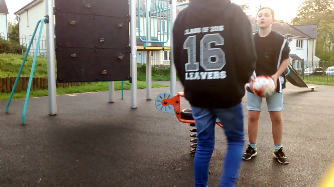 I'm back football skills - YouTube