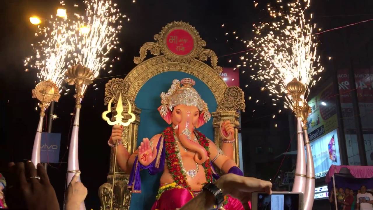 Manjalpur ka Raja Visarjan .Vadodara,Gujarat - YouTube