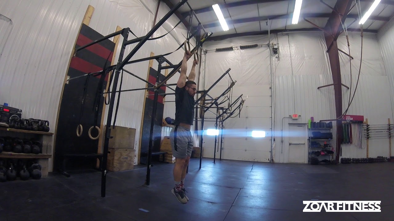 Passive (Dead) Hang vs. Active Hang on the Rings - YouTube