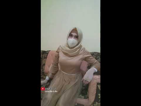 Crossdress pakai gamis gaun satin gold sama hijab. bikin s4nge 😅. #cder #cding #crosshijaber ...