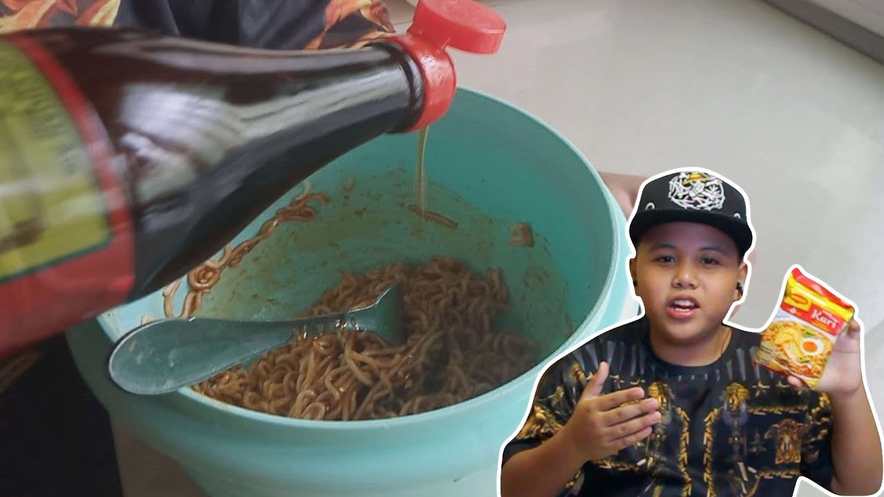 Buat Ramen Pakai Megi Biasa - YouTube