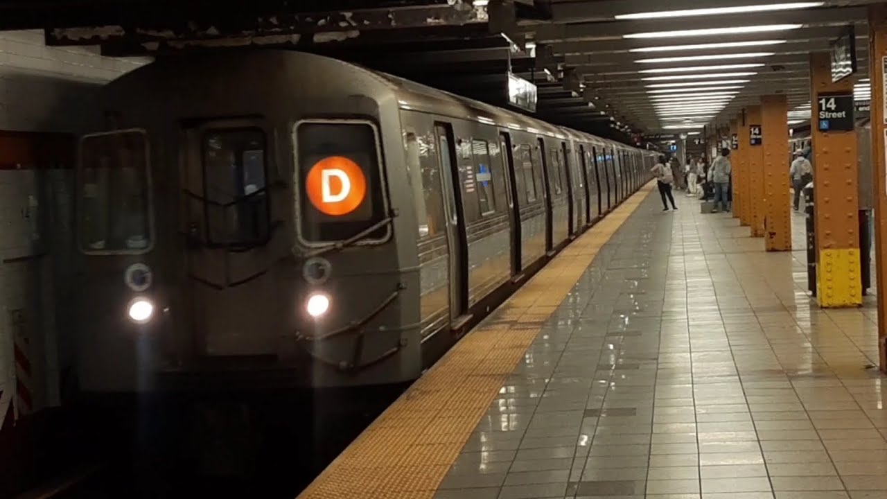 R46/R68/R143/R160A/R160B/R179 & R211a Action At 14th St-8th Av w/ [ A ...