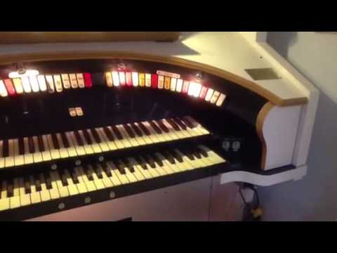 1928 Marr& Colton Theatre Pipe Organ - "Waltz Medley" - YouTube
