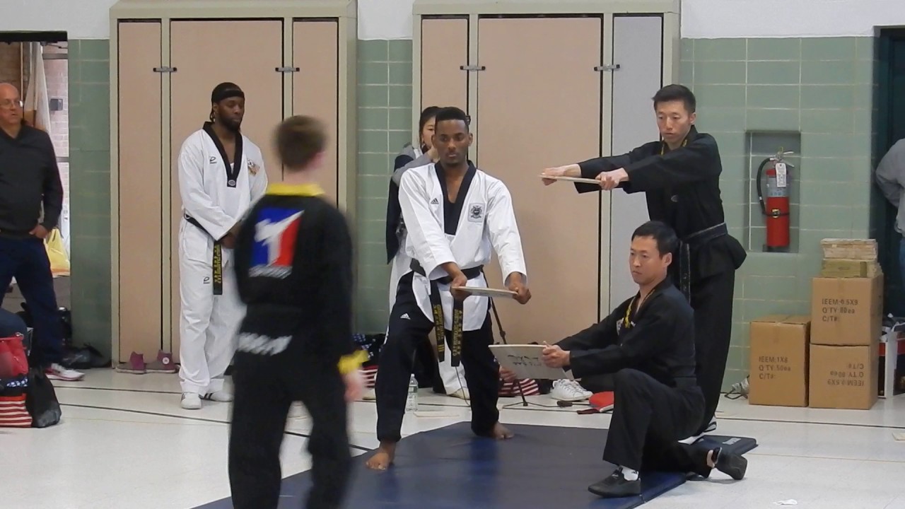 Taekwondo Triple Front Kick - YouTube