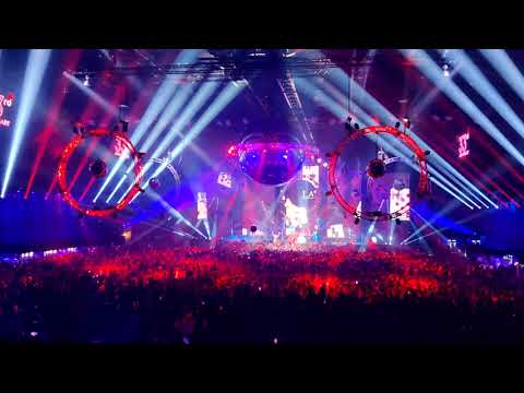 La Démence 33rd Anniversary - Main Party @ Palais 12 - Brussels - YouTube