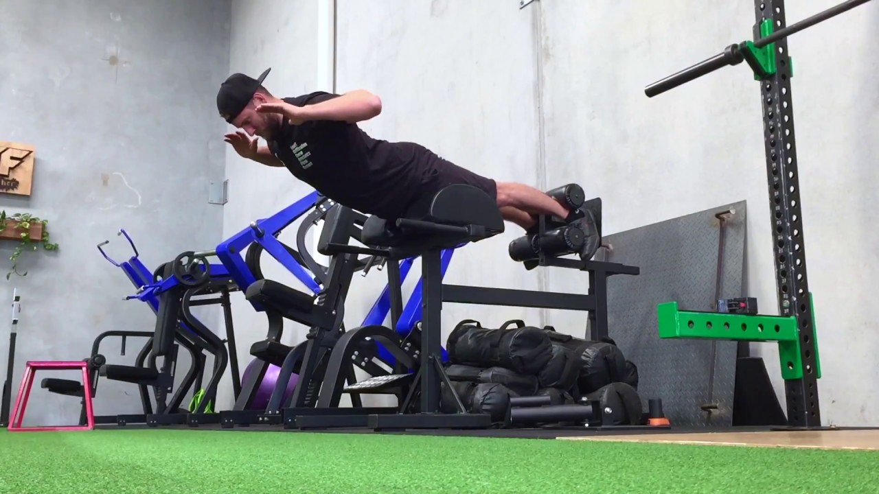 Back extension with GHD - YouTube