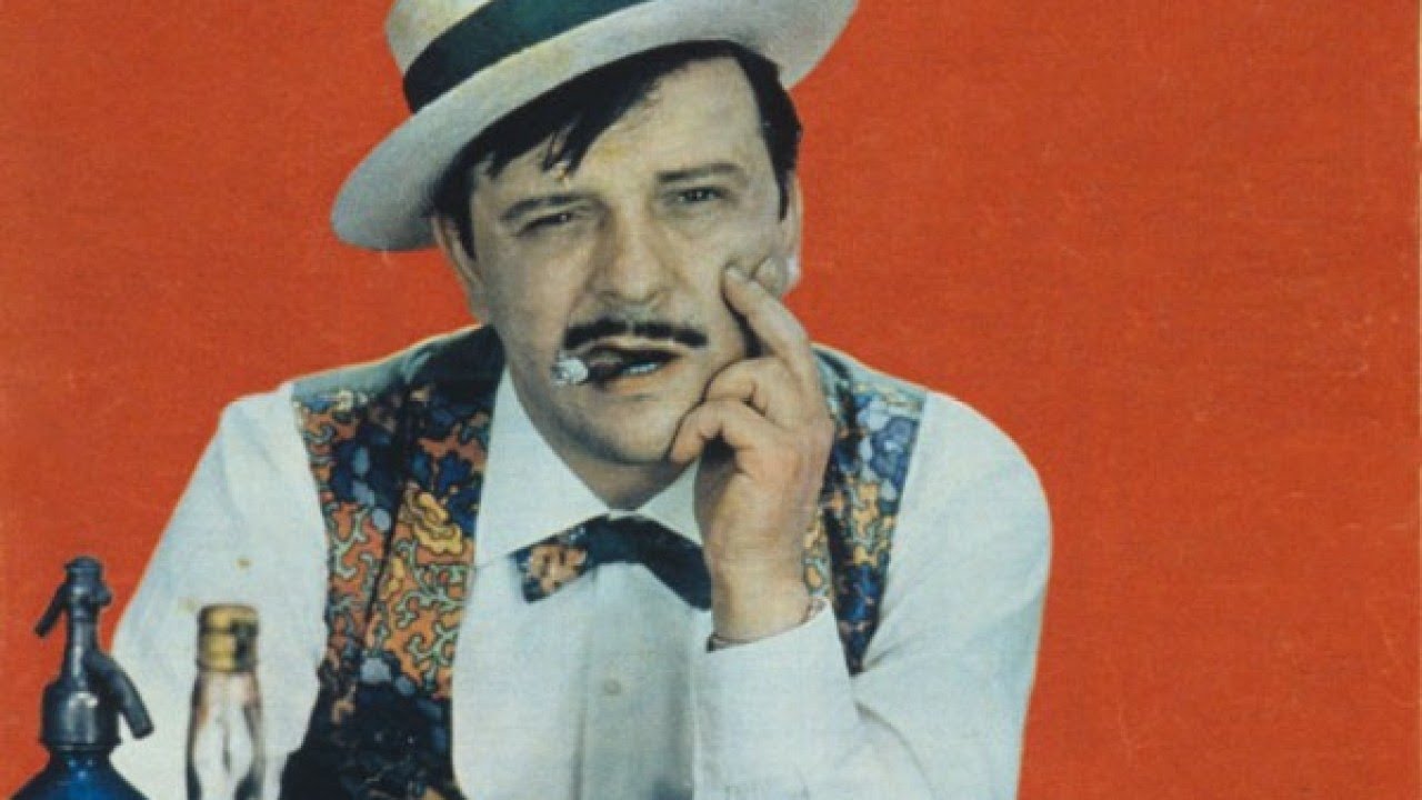 Fred Buscaglione sings 'Eri piccolo cosi'. - YouTube