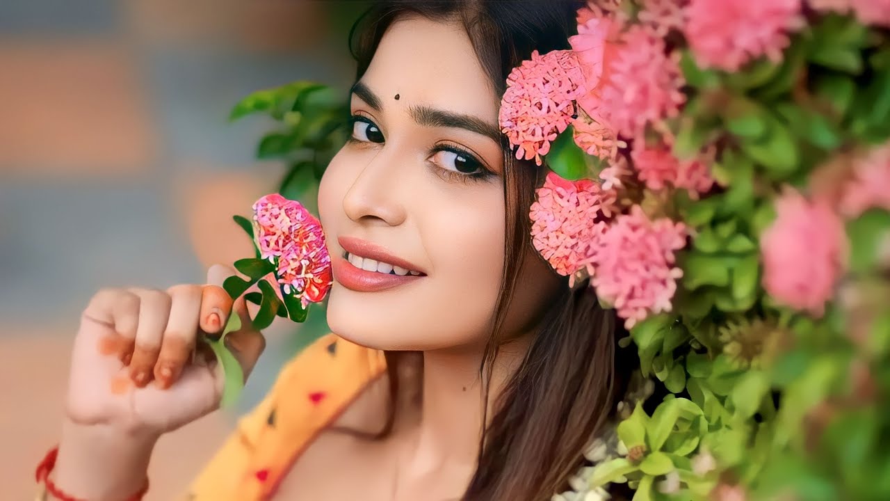 Bansuriya Ab Yehi Pukare | Full Song | Ayesha Jhulka | Balmaa | 90's ...