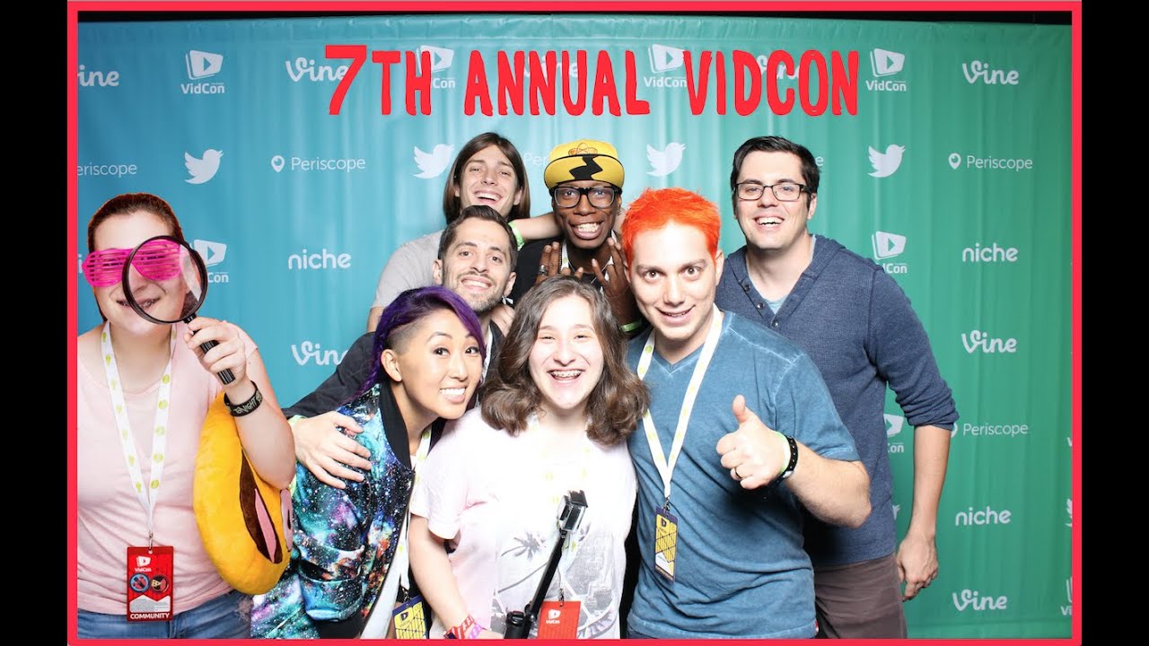 SMOSHGAMES TOOK MY CAMERA! (Vidcon 2016) - YouTube