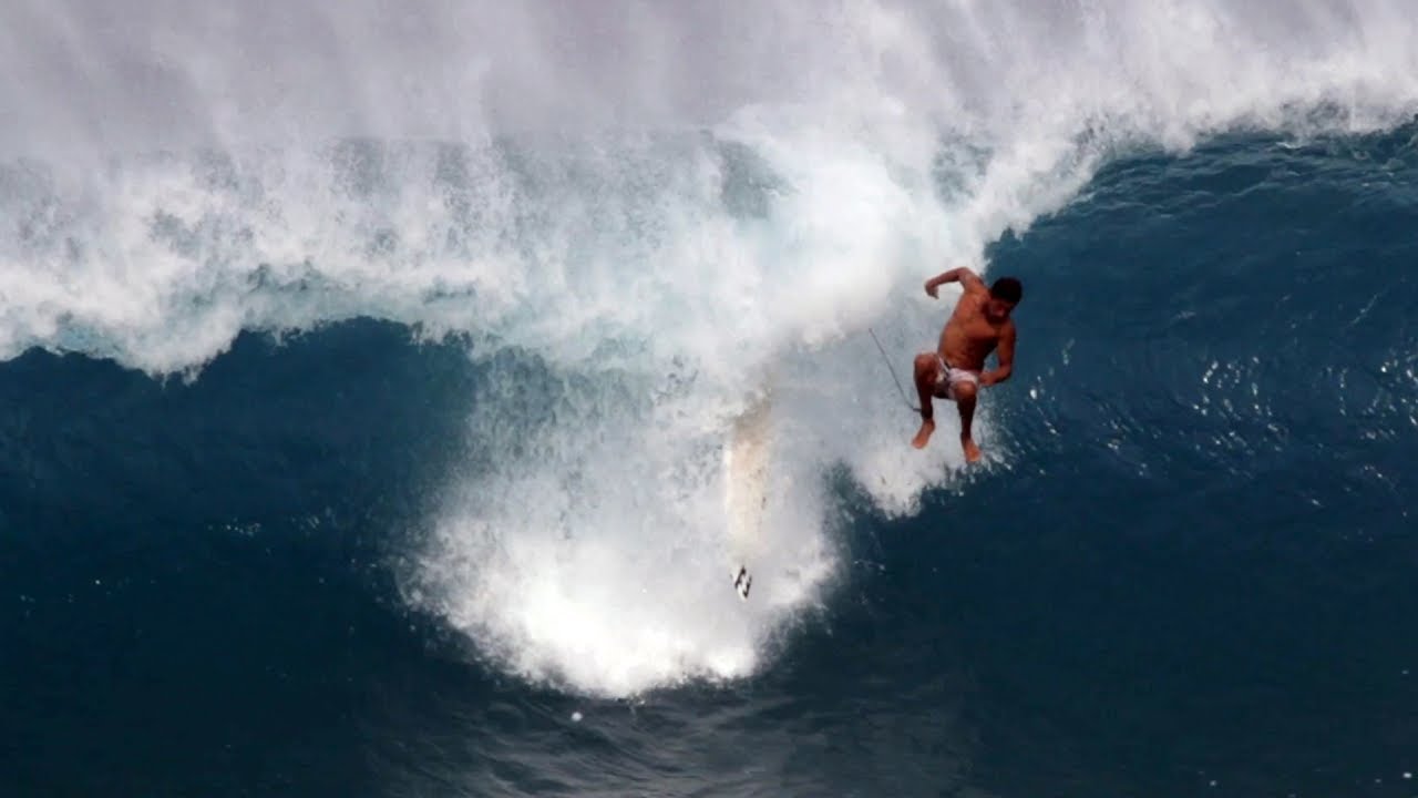Pounded at Pipeline | Wipeout Reel - YouTube