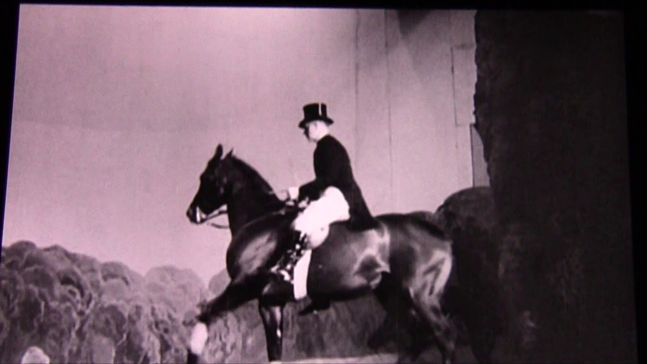 Nightclub Walther Ruttmann's silent film 'Berlin' - YouTube