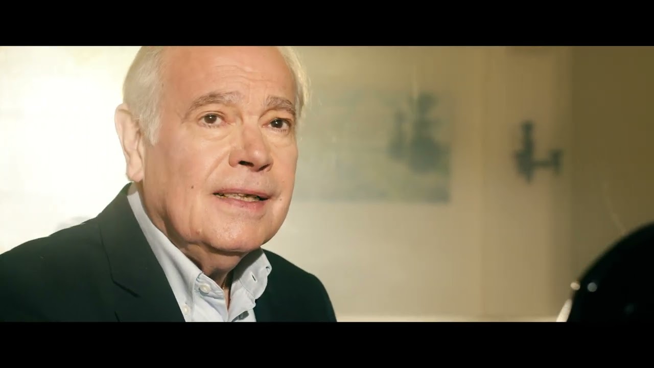 DANIEL DEFILIPI - Tu es là (Clip Officiel) - YouTube