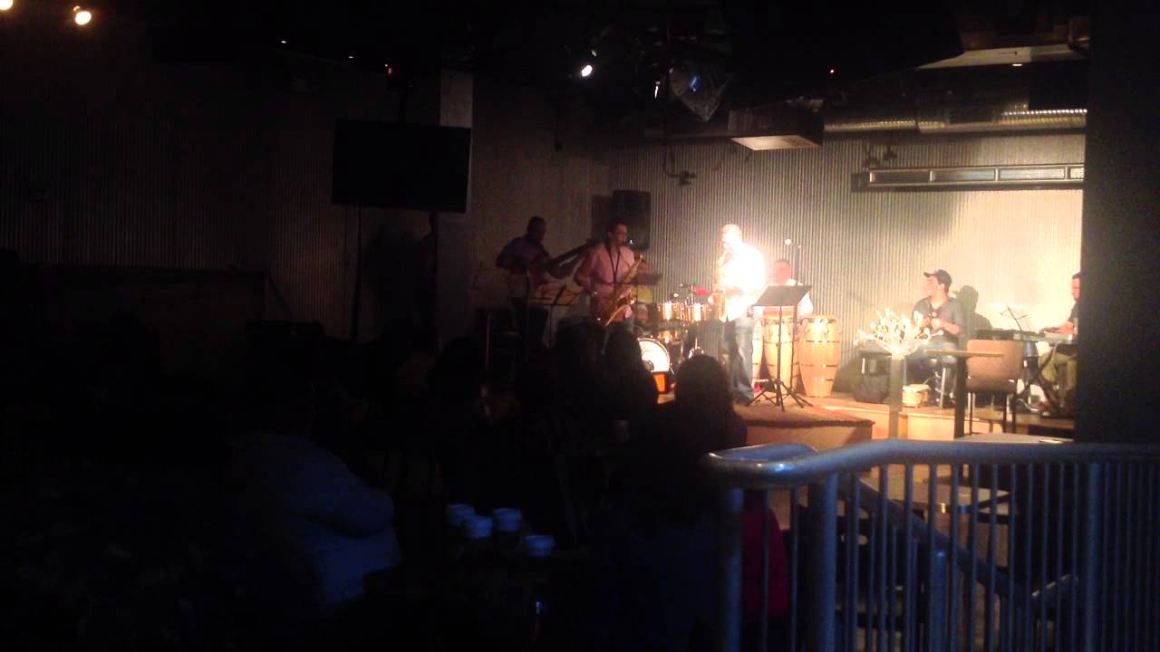 Andy Baez At Ebenezers Coffeehouse - YouTube