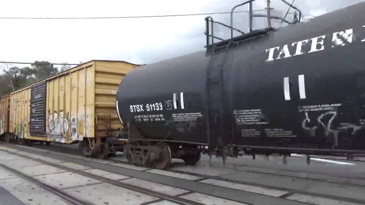 #194 CSX Mix Freight train - YouTube