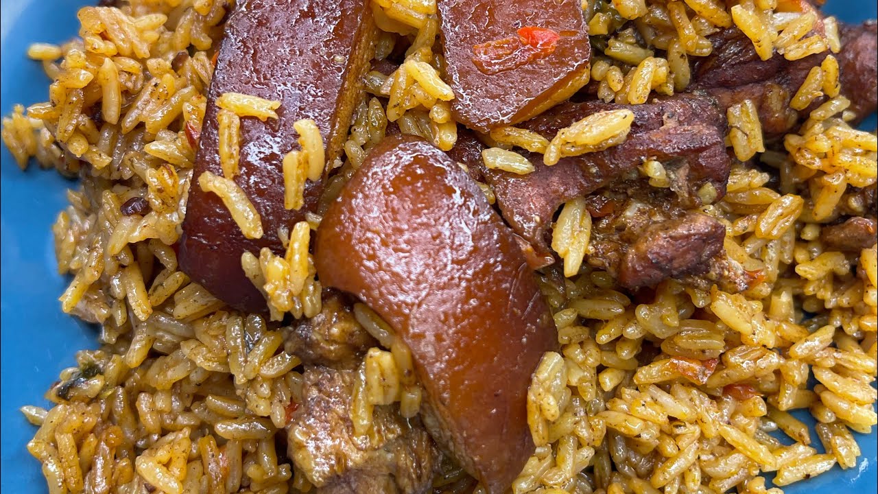 Locrio de cerdo Dominicano-Cocinando con Migue - YouTube