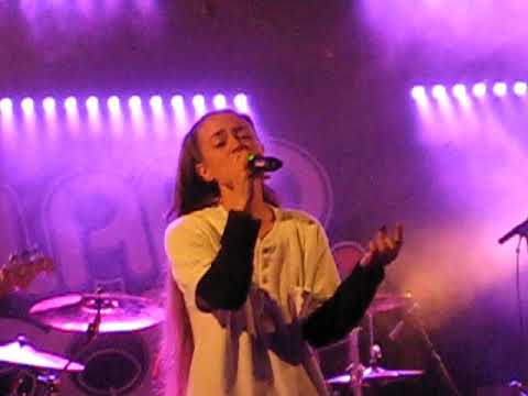 Ayla & Band-Godis Live@Öland Roots 2019-07-13 - YouTube Music