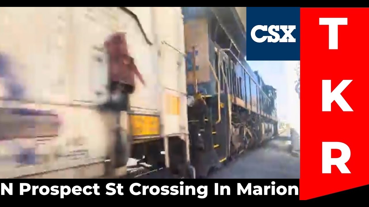 CSX 7261 Going Trough N Prospect St Crossing In Marion - YouTube