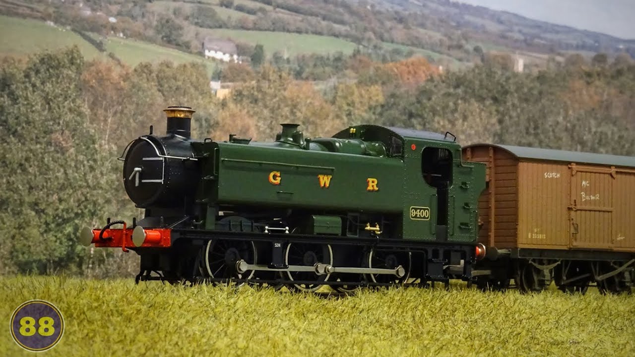 Bachmann GWR 9400 Class 0-6-0PT - Model Trains with Real Sound - YouTube
