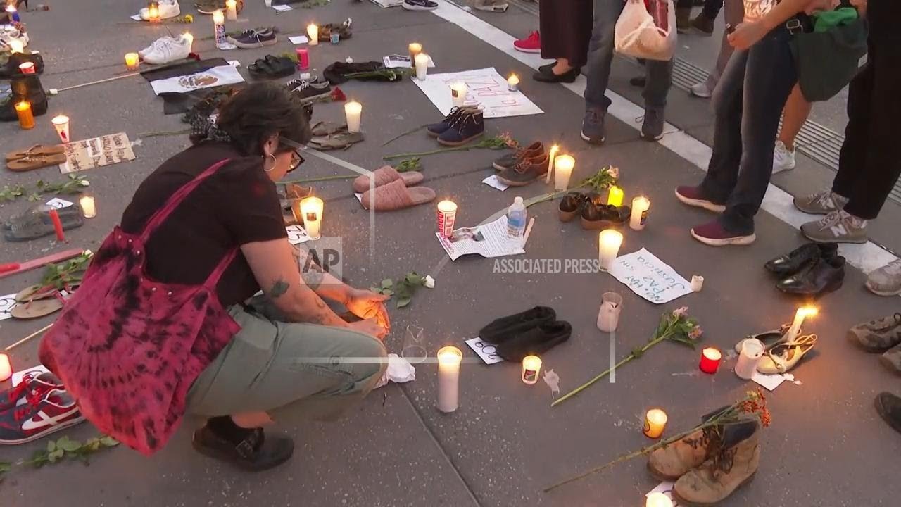 Vigil in Mexico City after discovery of alleged Mexican cartel ...