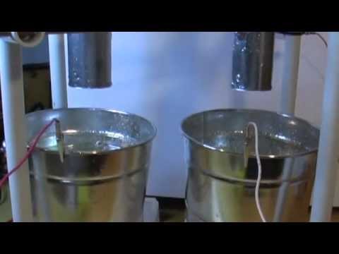 Lord Kelvin Electric Spark Generator - YouTube