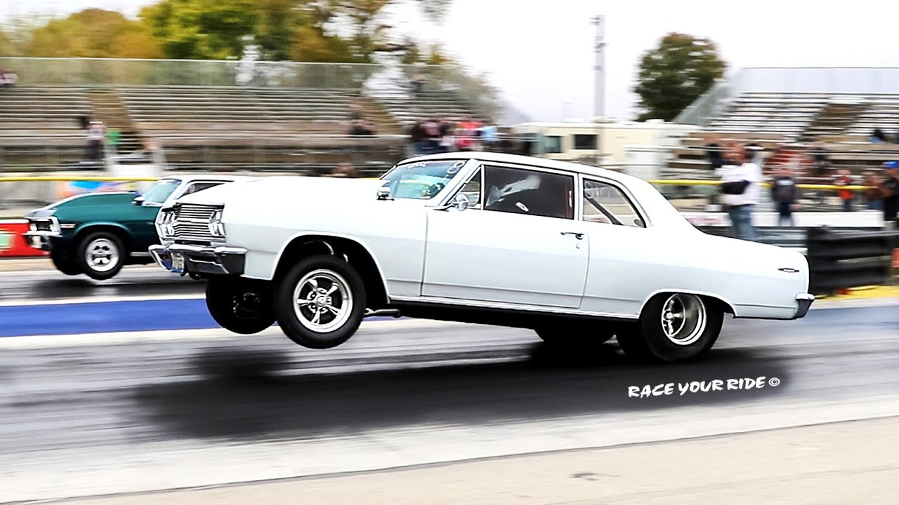 CLASSIC MUSCLE CAR MATCH RACE! PRO STREET '65 CHEVELLE VS HOT ROD DRAG ...
