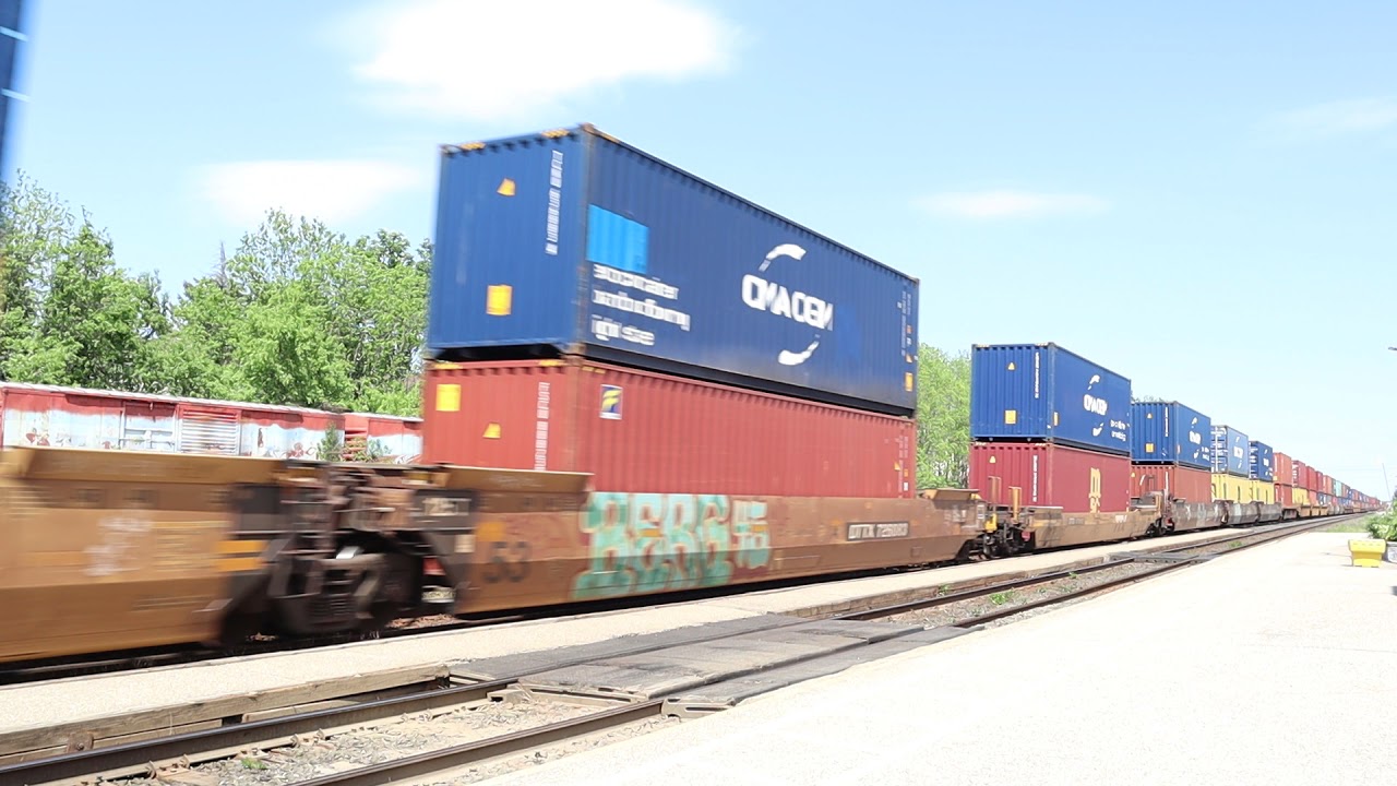 Super long CN double stack container train - BIG MONSTER TRAIN - #1 ...