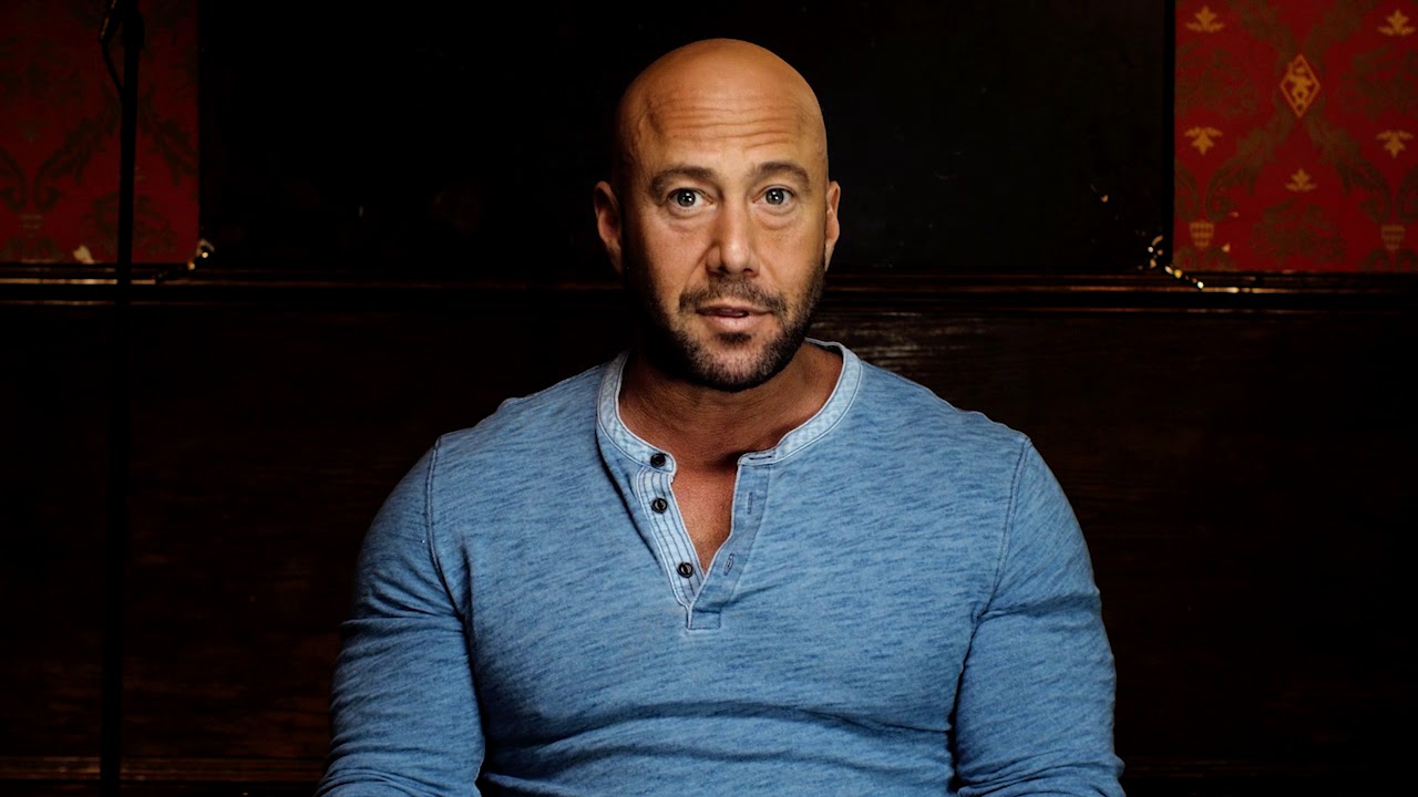 Aaron Berg on The Tight Five - YouTube