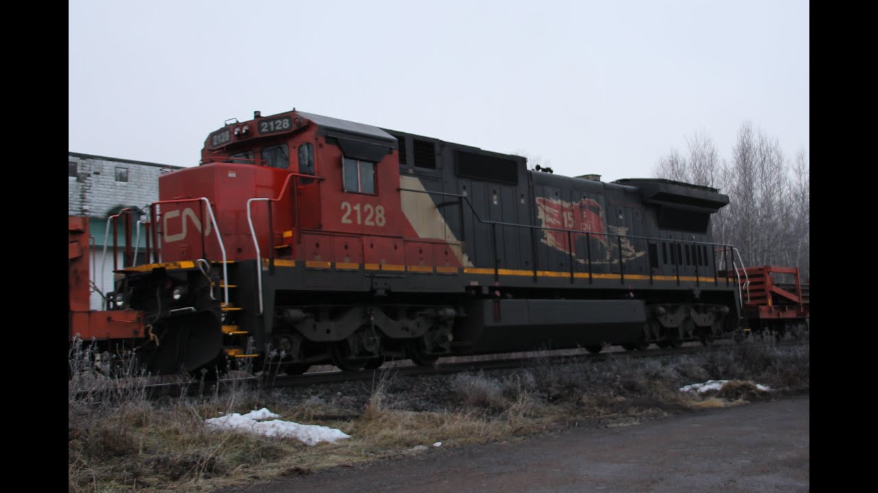CN 2128, 15th anniversary unit, DP on today's 305. - YouTube