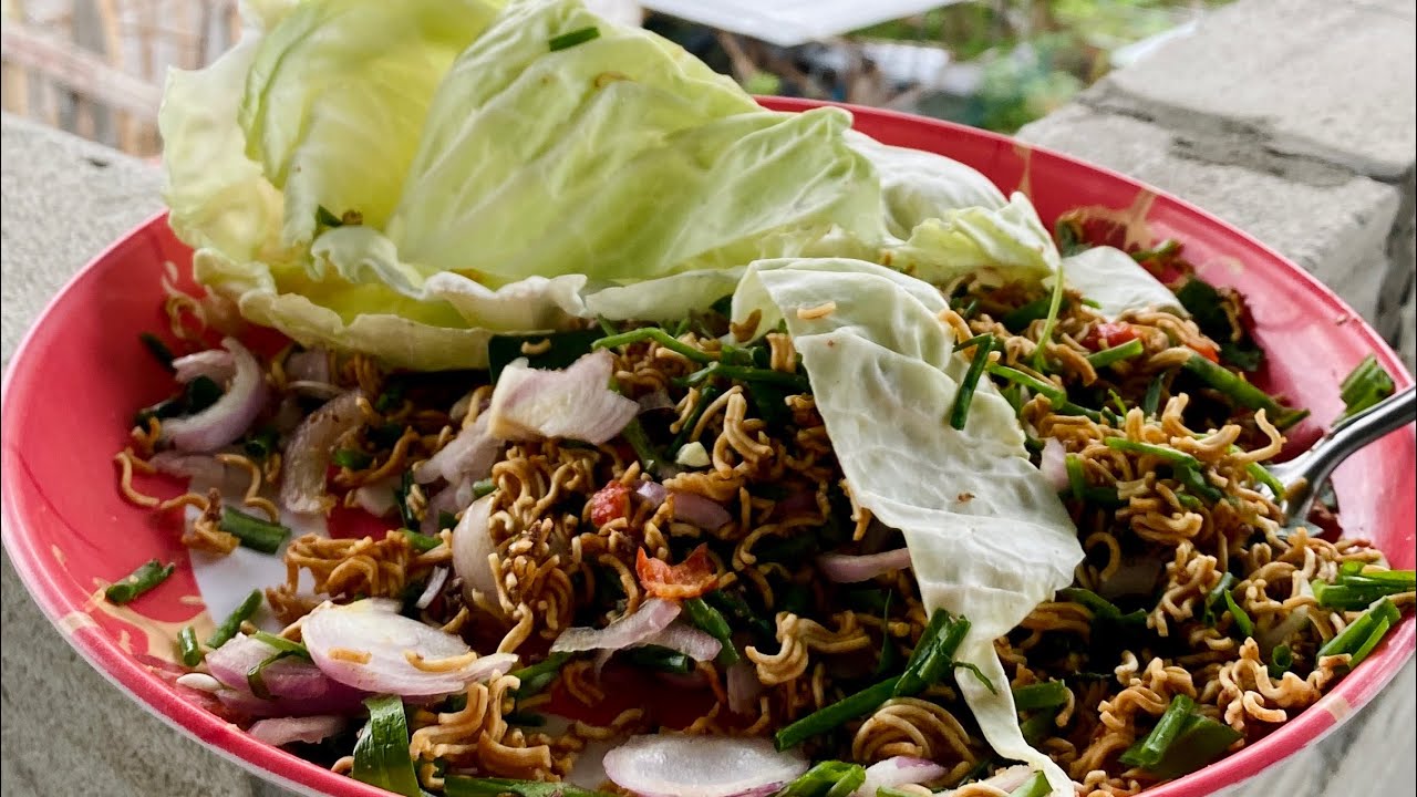 Waana taste this mimi singju 🤤👌 yummy 👌🏻#minisingju #singju #mukbang # ...