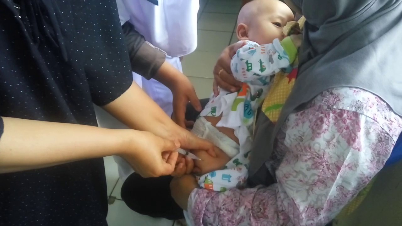 BAYI SUNTIK IMUNISASI : VAKSIN POLIO (TERBARU) - YouTube