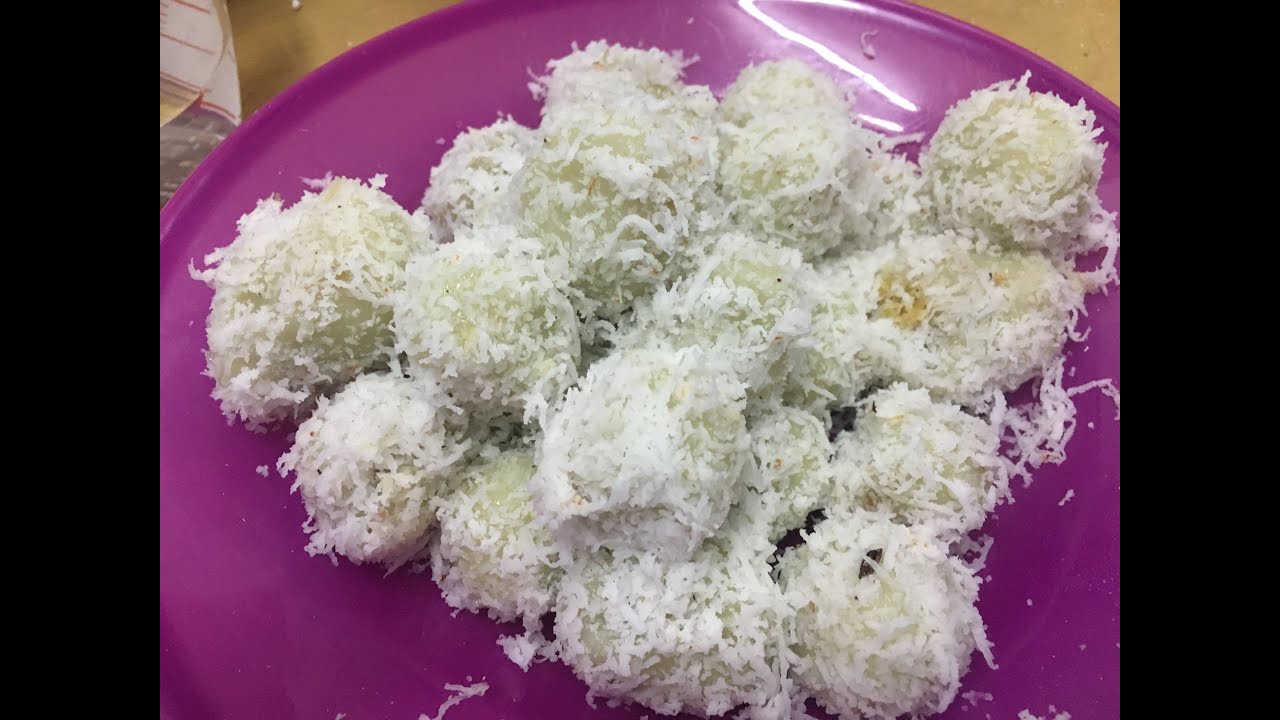 Kelas Darmasiswa Unsyiah Memasak Boh Meucot/Rom Rom/Klepon - YouTube