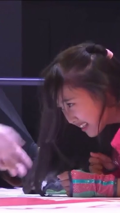 【女子プロレス】中学生レスラーに96kgの体重が…【美蘭】【香藤満月】【ワールド女子プロレス・DIANA】【玉川ボール】#shorts - YouTube