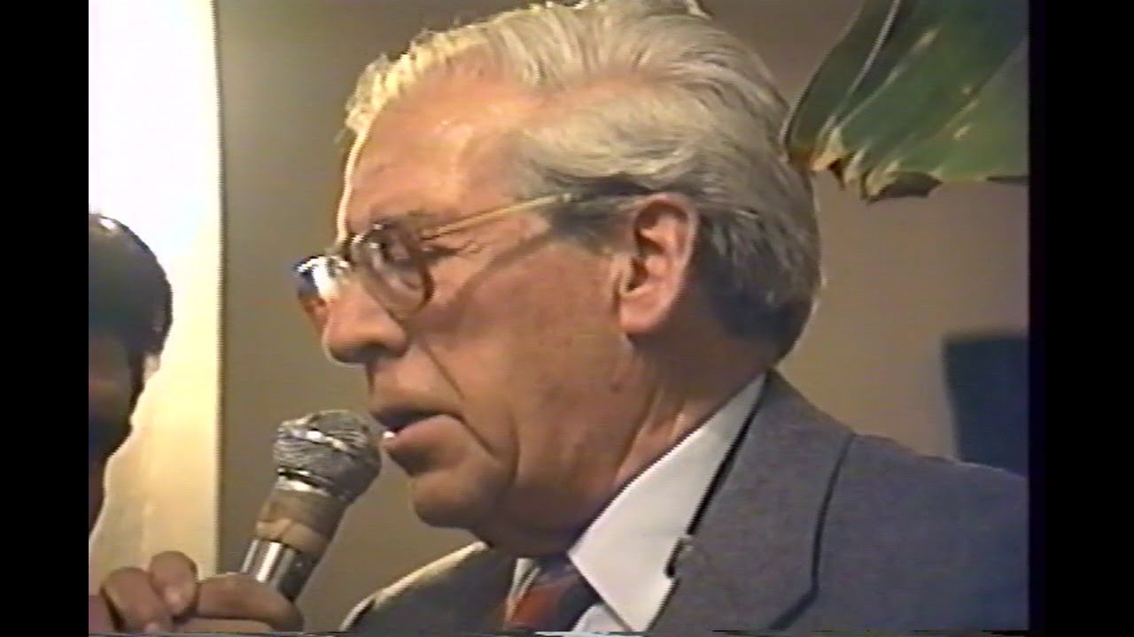 Gonzalo Benitez - Angel de Luz - Pasillo - YouTube