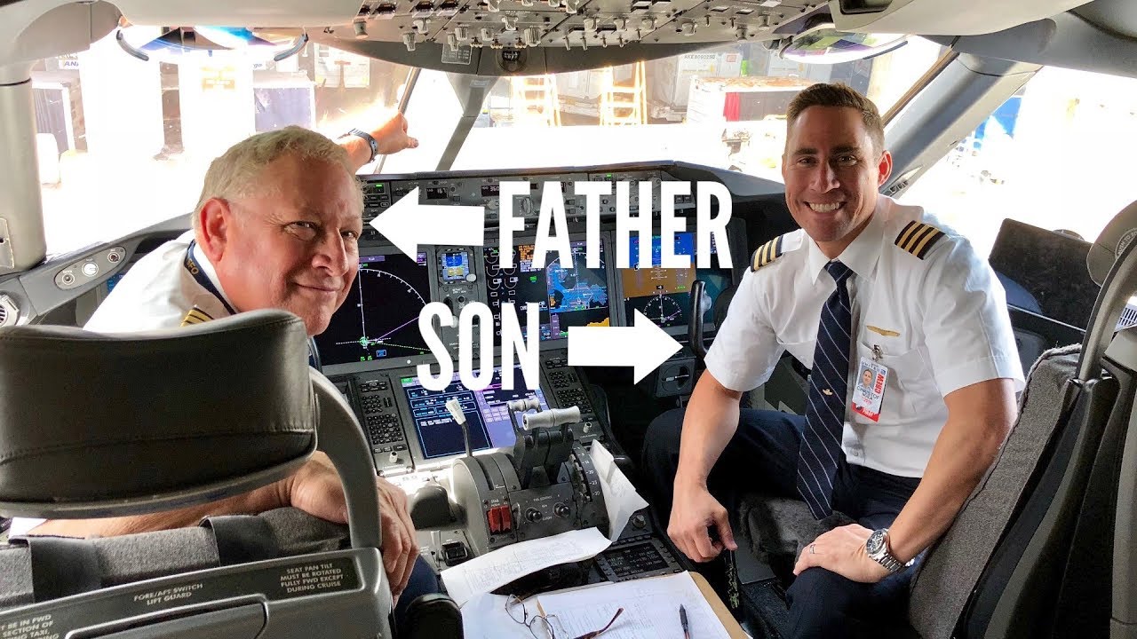 My Dad and Brother Pilot My 787 Flight to Osaka - YouTube