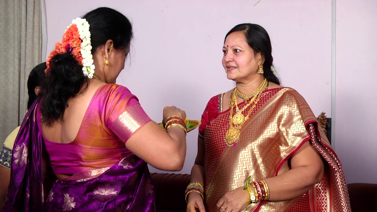 Suma Bindu + Karteek - Pellikoduku - YouTube