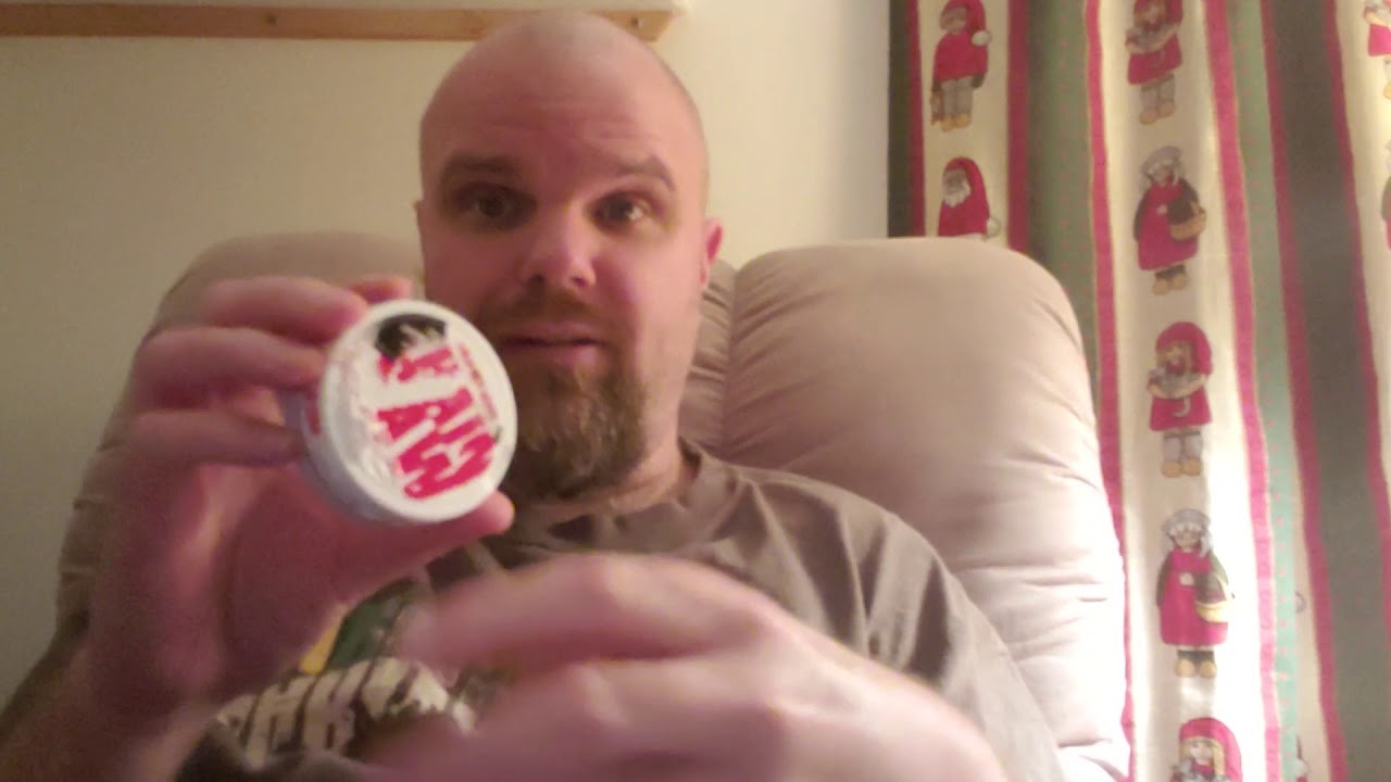 MIXING CHAIN SAW SNUS AND JAKOBSSON'S STRONG COLA - YouTube