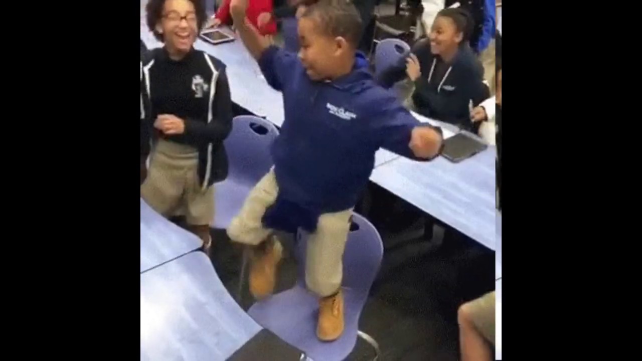 EE RR EE RR (The Box Intro) - YouTube