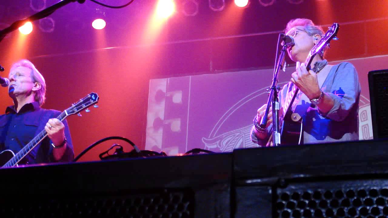 7 Three Roses by AMERICA live PENNS PEAK PA 11-2-2013 by CLUBDOC FRONT ...